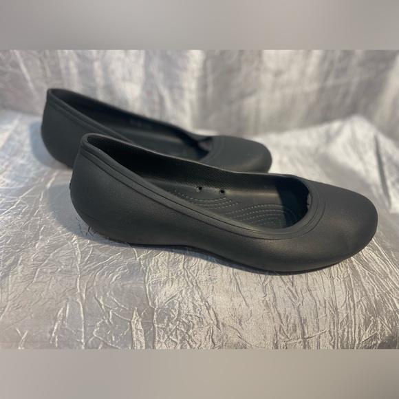 CROCS | Shoes | Crocs At Work Flats Iconic Crocs Comfort Antislip ...